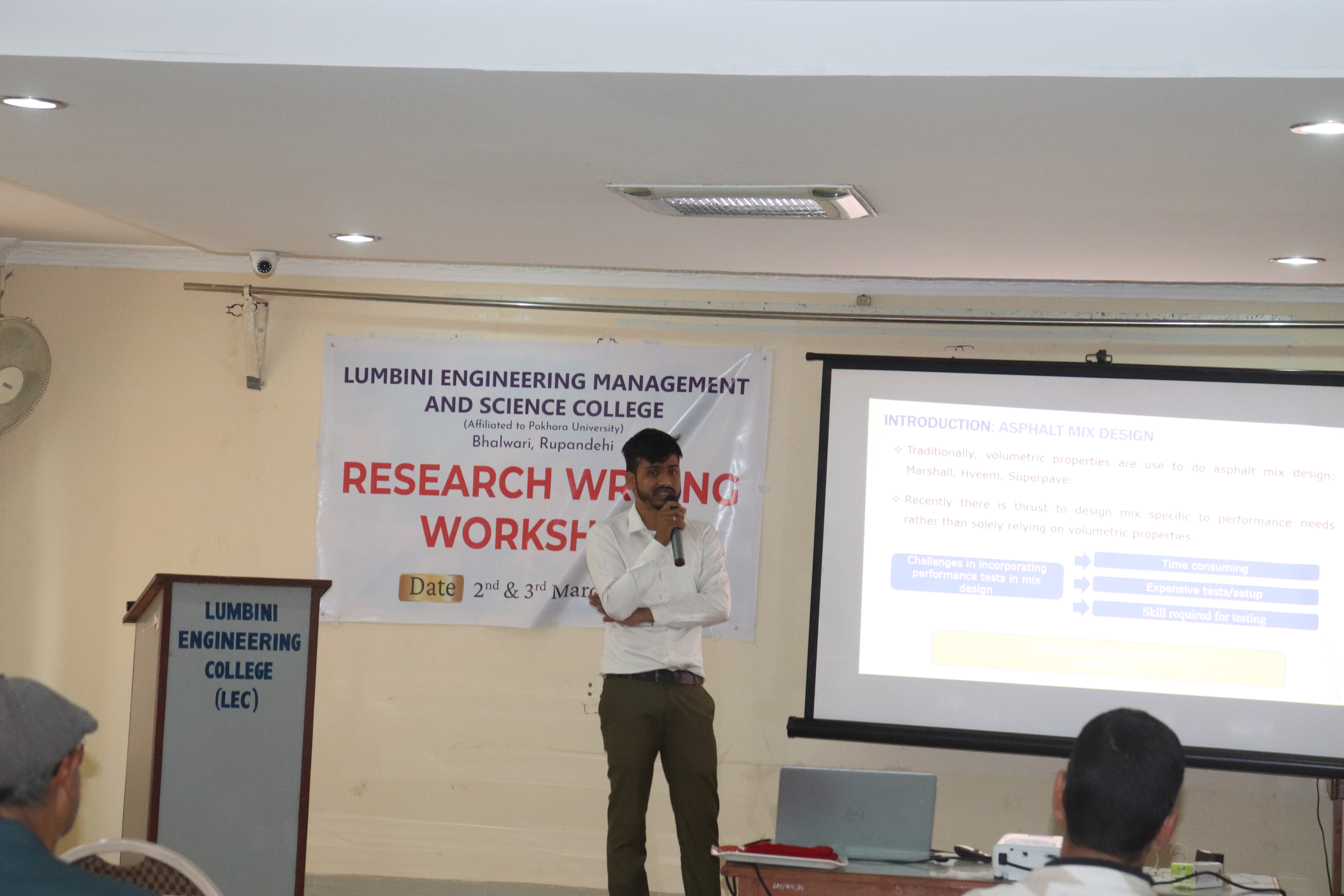 GalleryResearch Writing Workshop program || LEC